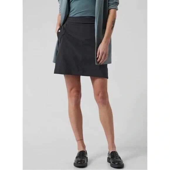 Athleta | Shorts | Athleta Skort Women 8 Black Vienna Cargo Skort ...